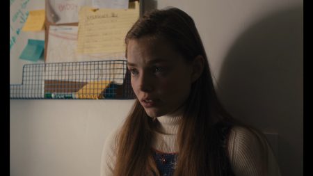 Sharp Stick (2022) - Review/ Summary (with Spoilers)